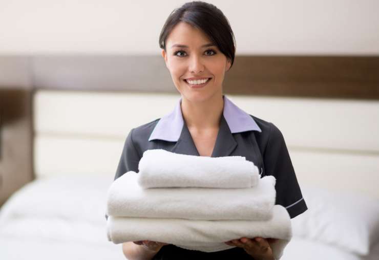 Employé(e) de maison - AlaMaison.ch